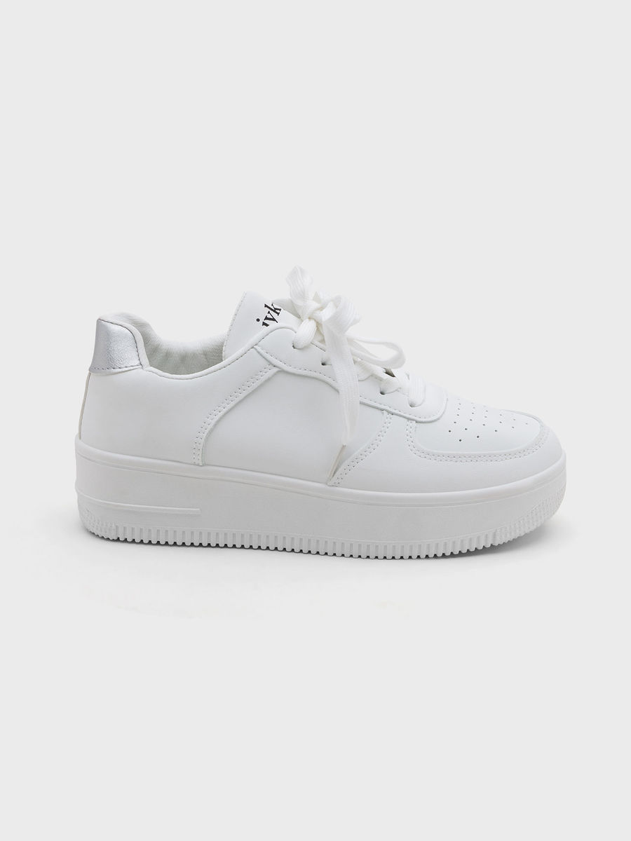 Buy Best Chunky Sneakers From Top Brands Online In India