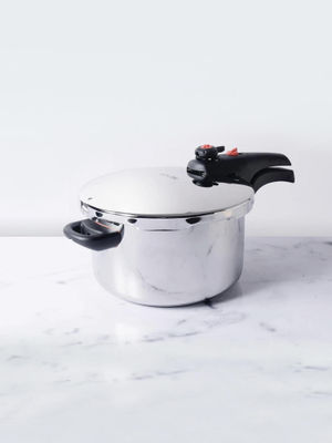 Buy Meyer Presta Stainless Steel Dual Pressure Cooker, 6L Online