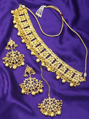 Buy Peora TraditionalGold Plated Gold Kundan Necklace & Earring & Mang ...