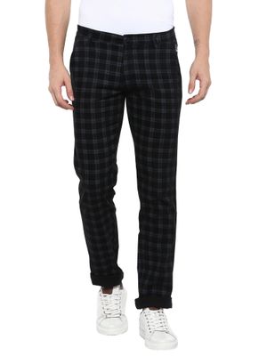 Urbano Fashion Chinos : Buy Urbano Fashion Men Black Slim Fit Checkered ...